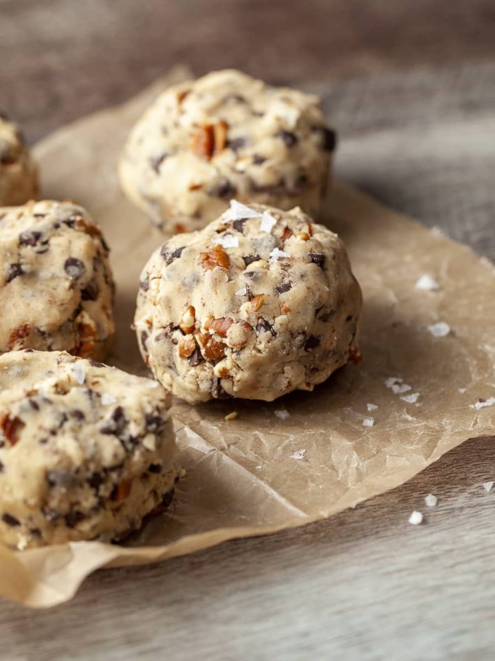 Gluten Free Levain Bakery Cookies - The Gluten Free Austrian